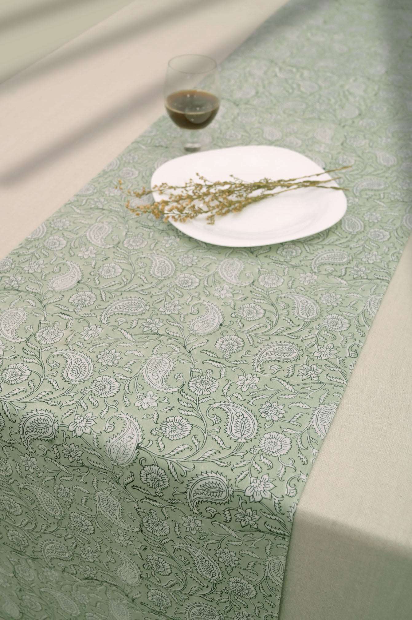 Hoah Table Runner - – Home Yarn